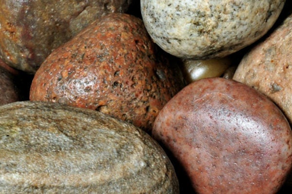 Scottish Cobbles Bulk Bag | DW Fencing